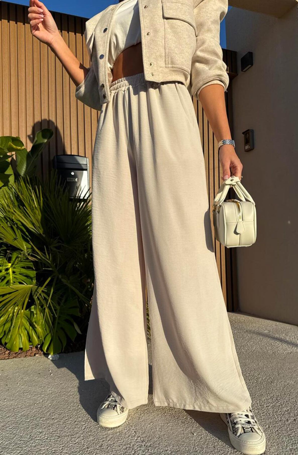 Tamika Wide Leg Pocket Detail Trousers-Stone – Catwalk